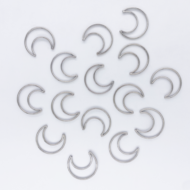 Lune métal macramé