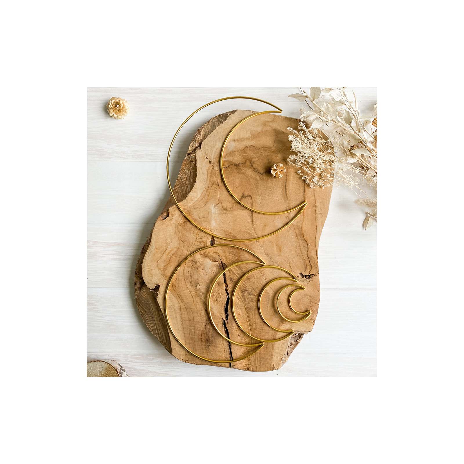 Macramé metal hoop - Moon