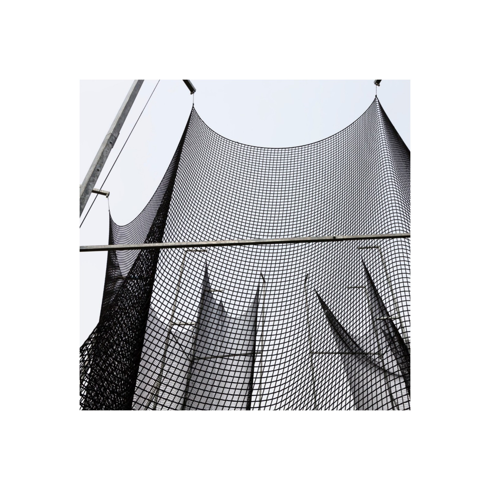 Net for hammer / discus throw cage